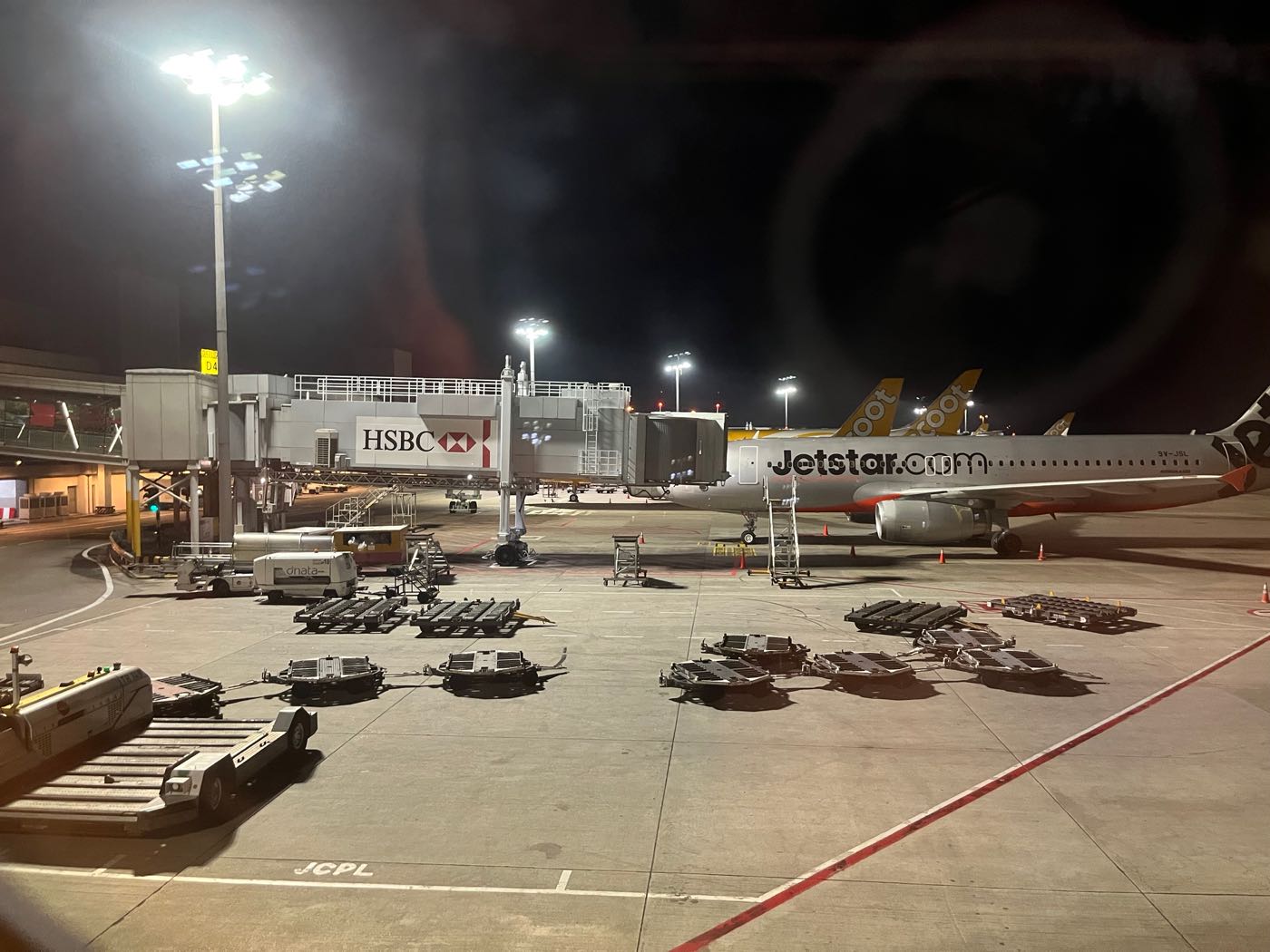 飛行紀錄 酷航豪經艙 TR897 TR898 ScootPlus 加價的位子讓你好睡一點與神秘零食包 - 一口冒險 Bitesized ...