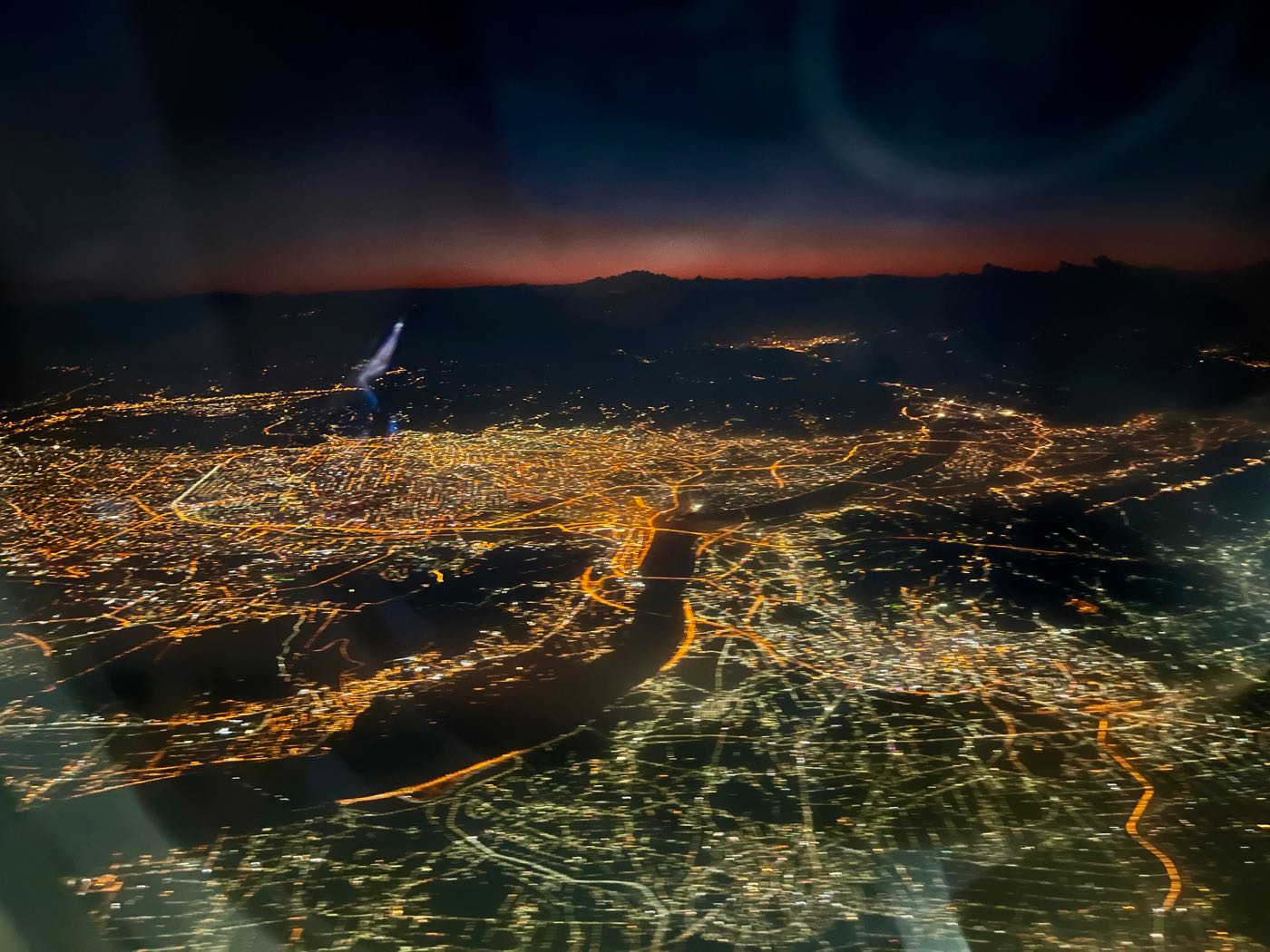 飛行紀錄 酷航豪經艙 TR897 TR898 ScootPlus 加價的位子讓你好睡一點與神秘零食包 - 一口冒險 Bitesized ...